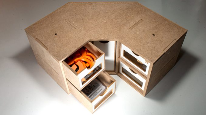 HobbyZone Modular Workshop System Review for Miniature Painters ...