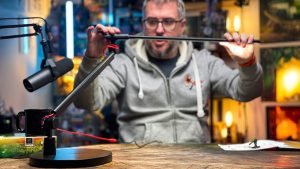 Redgrass Creative - R9 Solo Review for Miniature Painters - FauxHammer